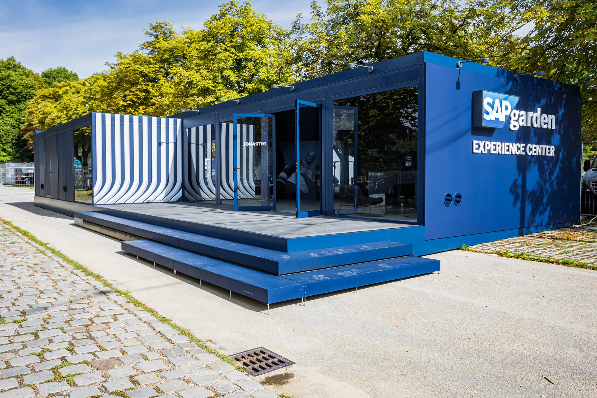 Shops & Showrooms - Spantech